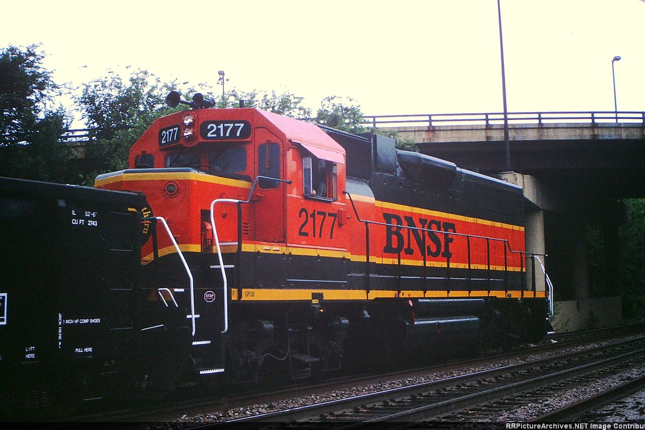 BNSF 2177